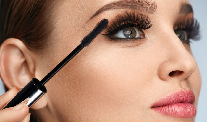 The Ultimate Step-by-Step Guide To Applying Mascara – Luxury by Sofia ...